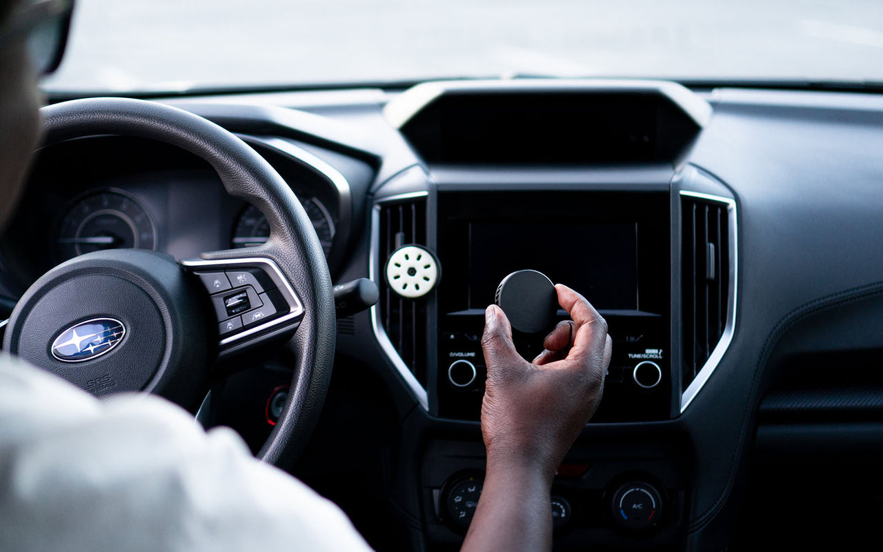 6 Best Luxury Car Fresheners for a Premium Drive